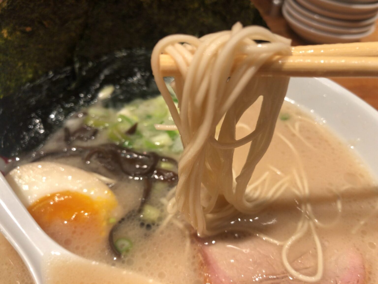 I visited the flagship store of the famous Hakata-style tonkotsu ramen ...